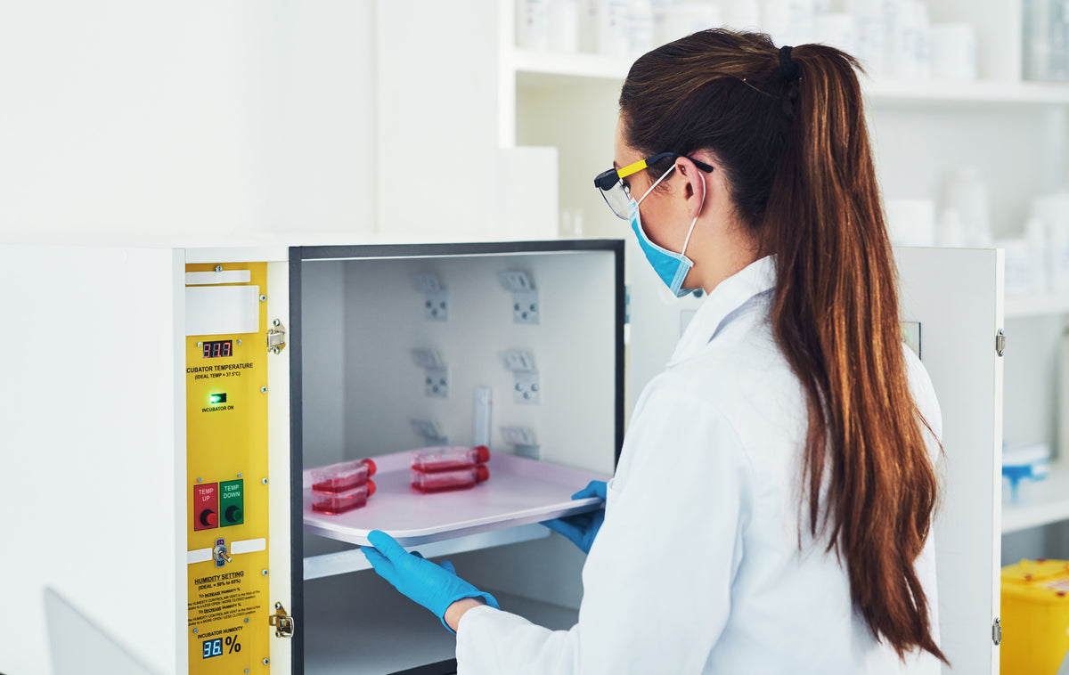 Choosing the Right Laboratory Incubator: CO₂, Shaking, and General ...